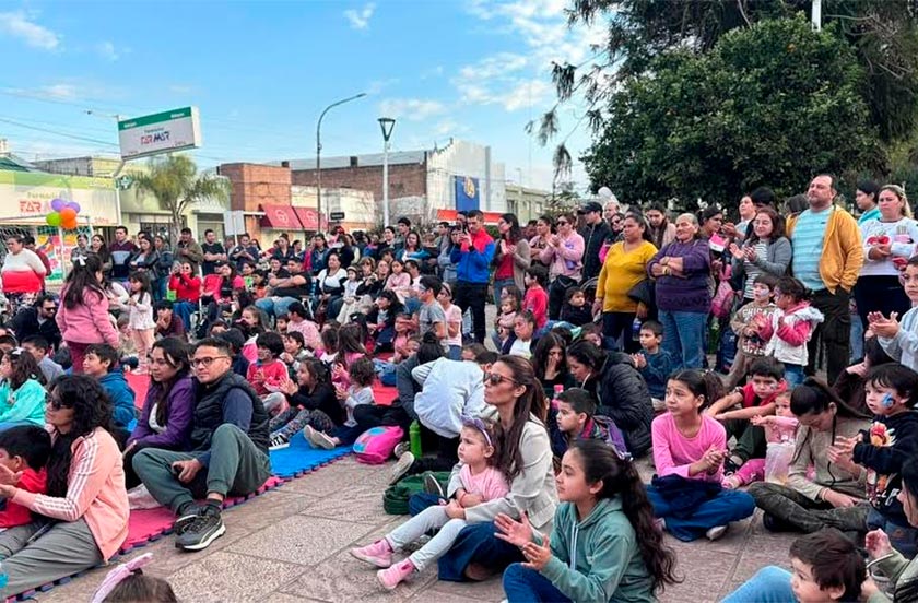Bella Vista arrancó las vacaciones con entretenimiento y ofertas ...